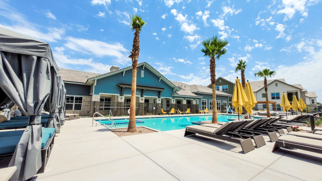 Garrett Mesa Modern Apartments - The Garrett Companies